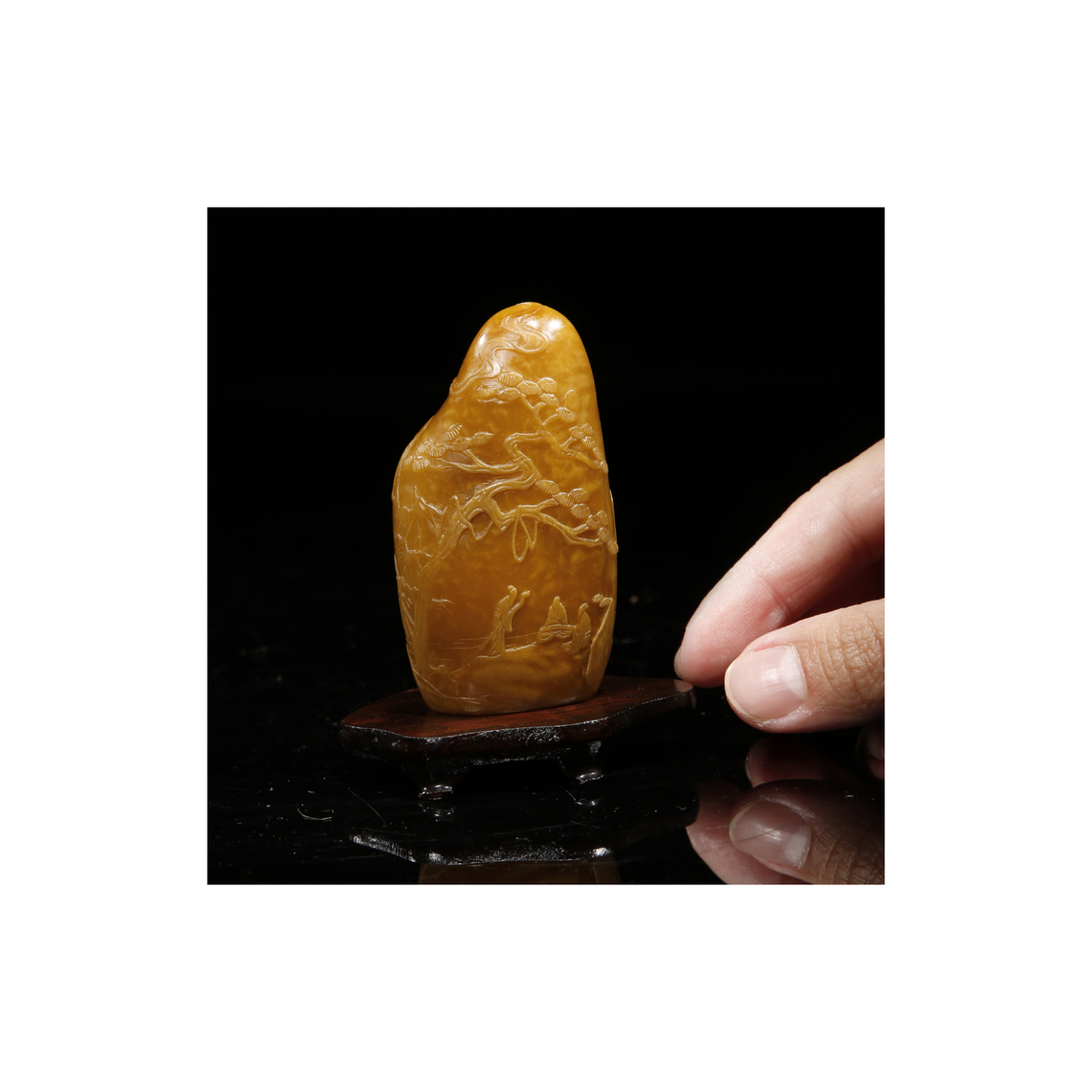 ｜浮生文物藝術空間｜壽山石(田石) 松下高士 隨形印 重123.7g(RR-124) - 補破網藝術文物拍賣