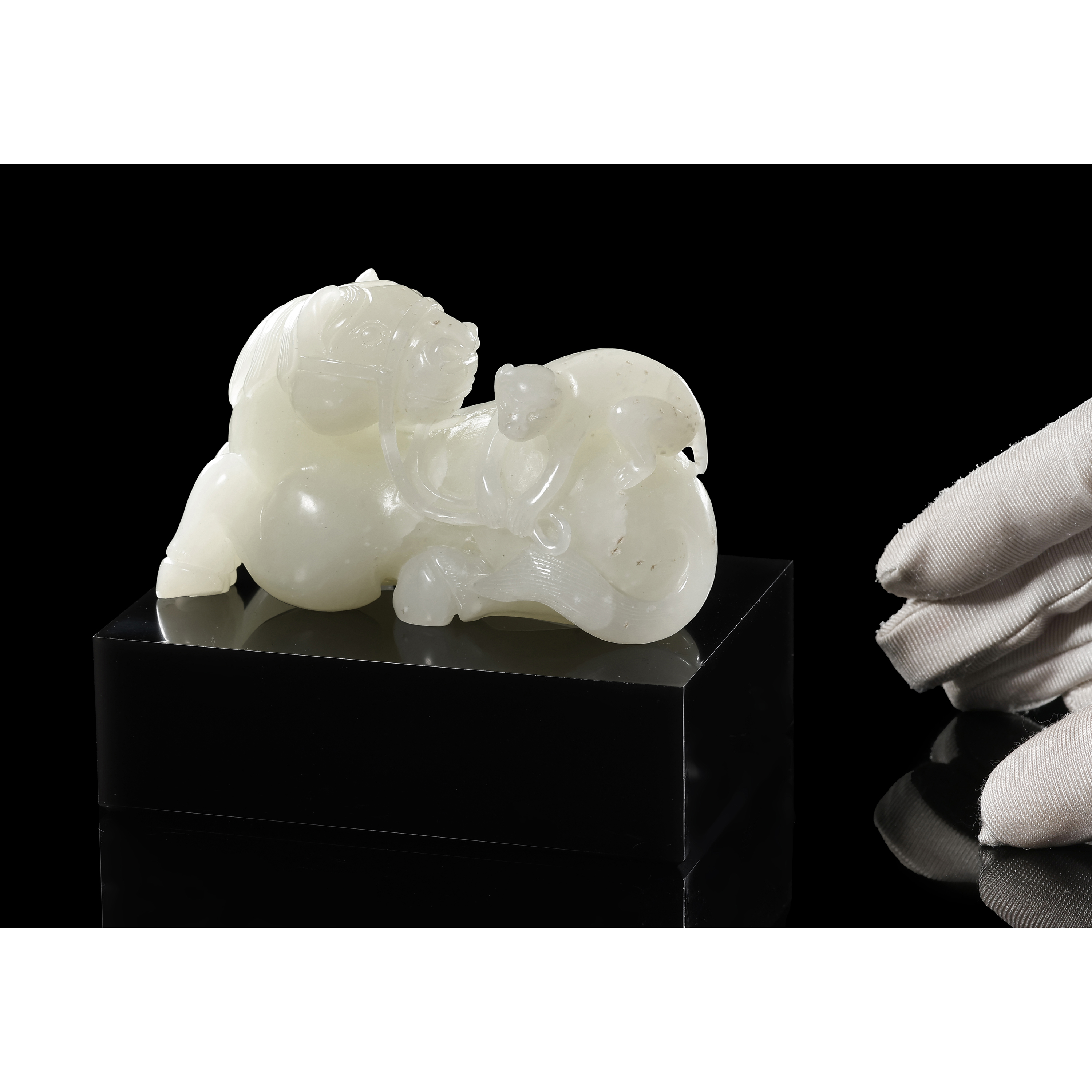 (二拍)紫眼拍賣-疑清代 和闐白玉 馬上封侯 清供賞件 重259.9g (PA-XALW08) II - 補破網藝術文物拍賣