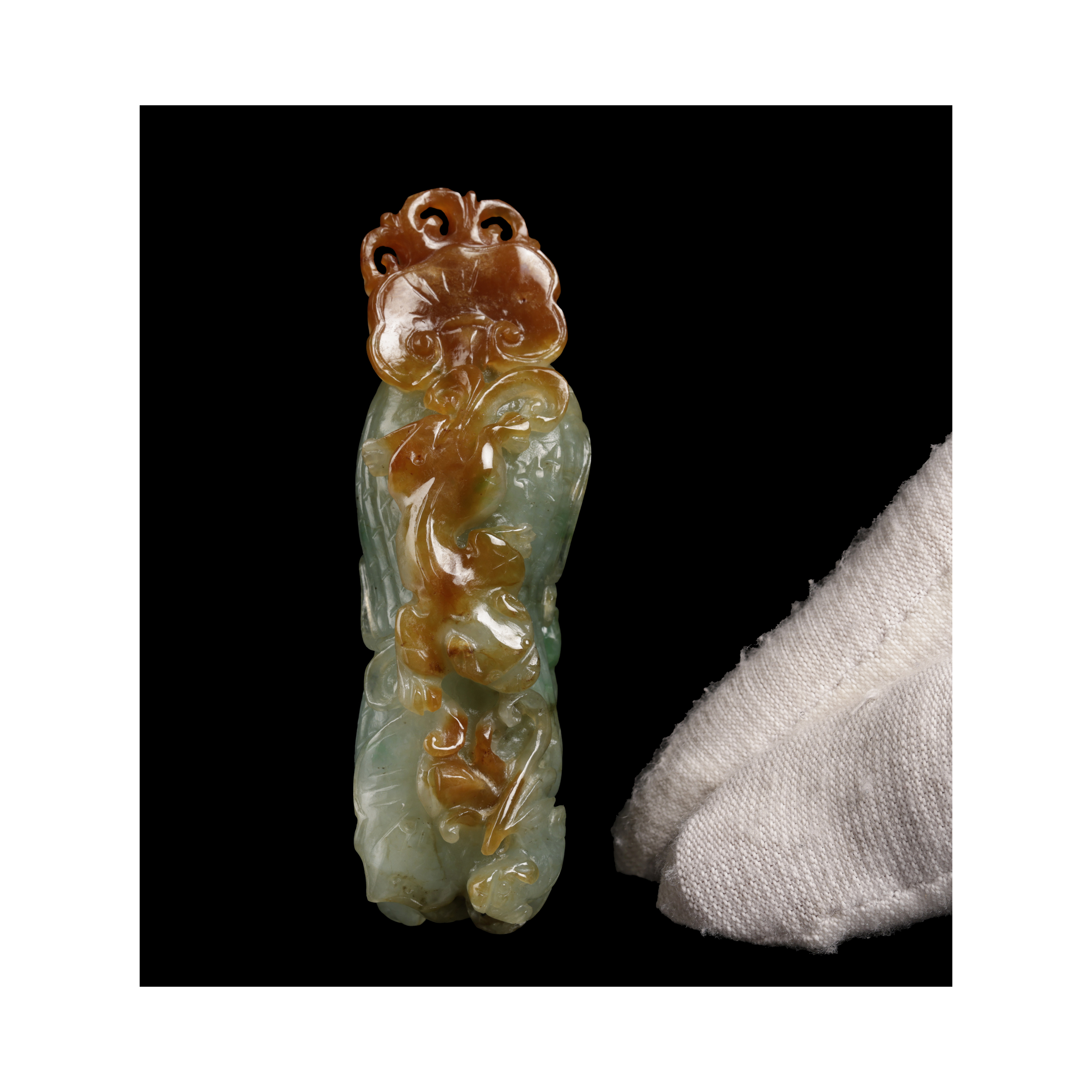 大清倉 天然三彩緬甸翡翠 福祿多子 玉墜 附賴泰安... (PQ-RAEI08)TN - 補破網藝術文物拍賣